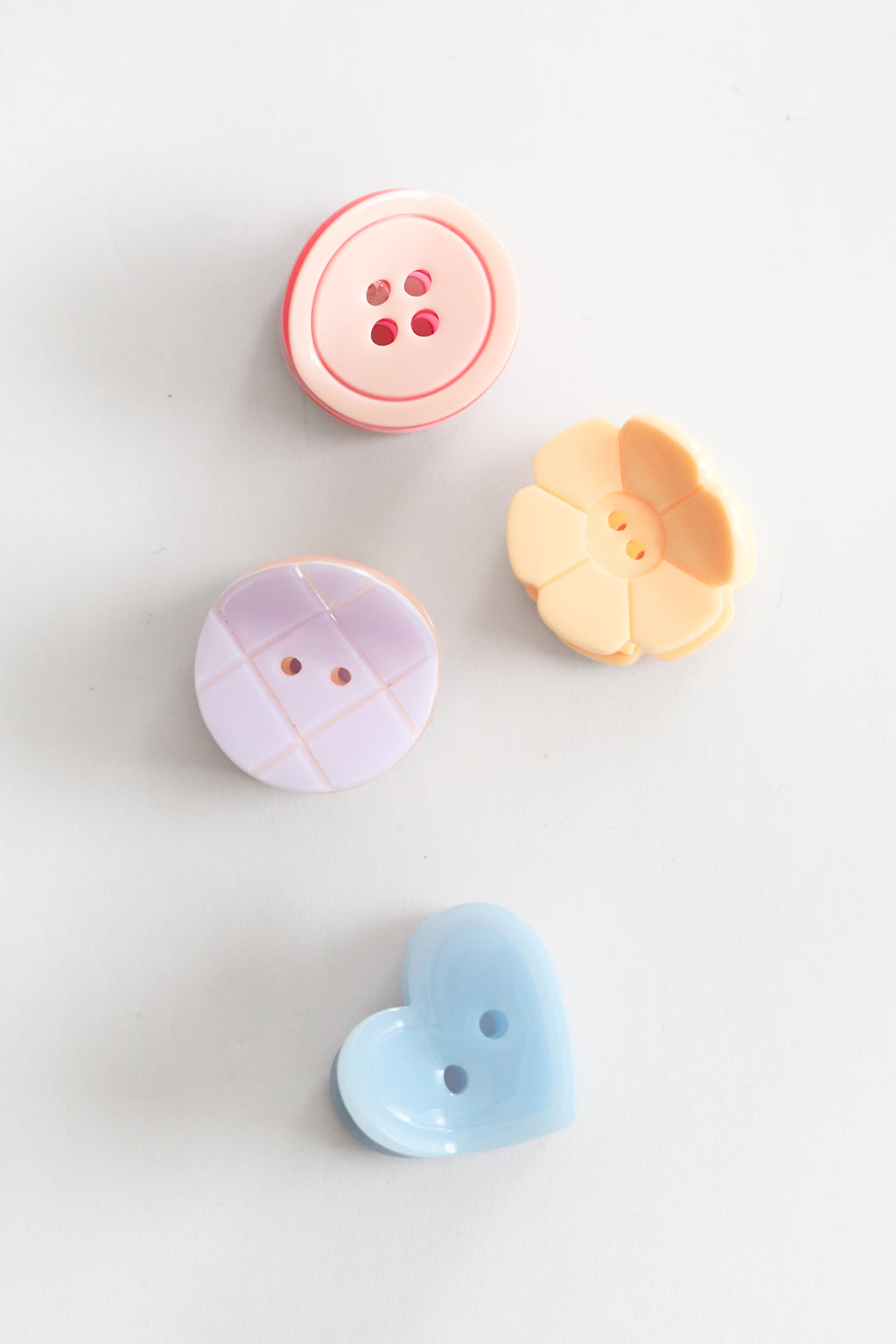 Pastel Button Mini Claw Set – Nahcotta