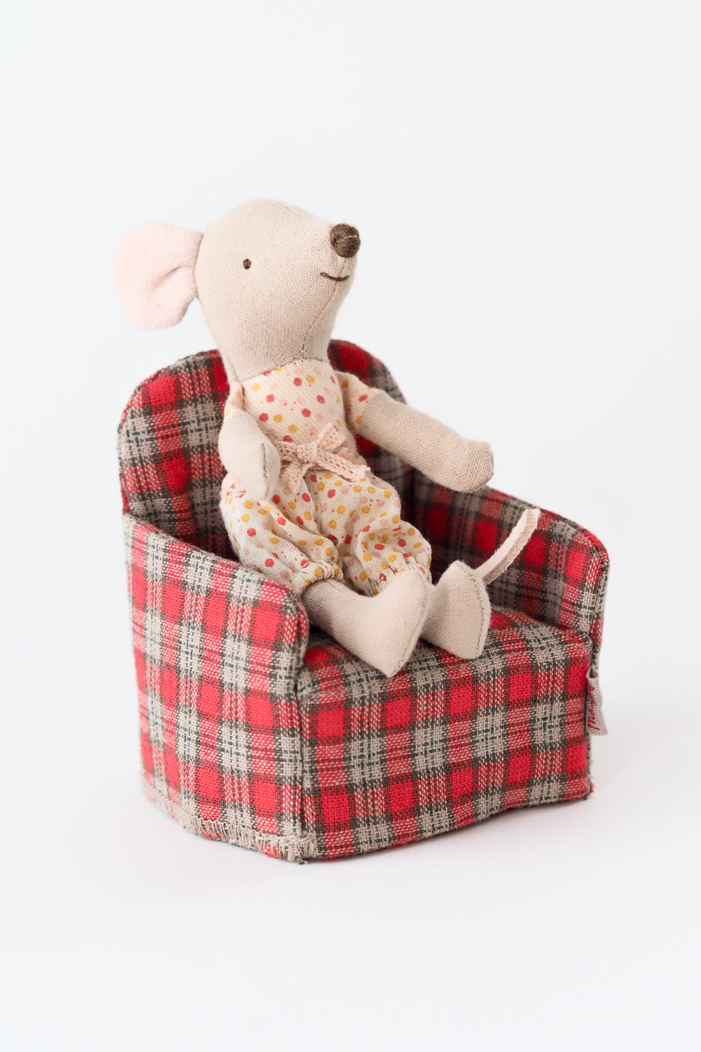 Red Checker Chair – Nahcotta